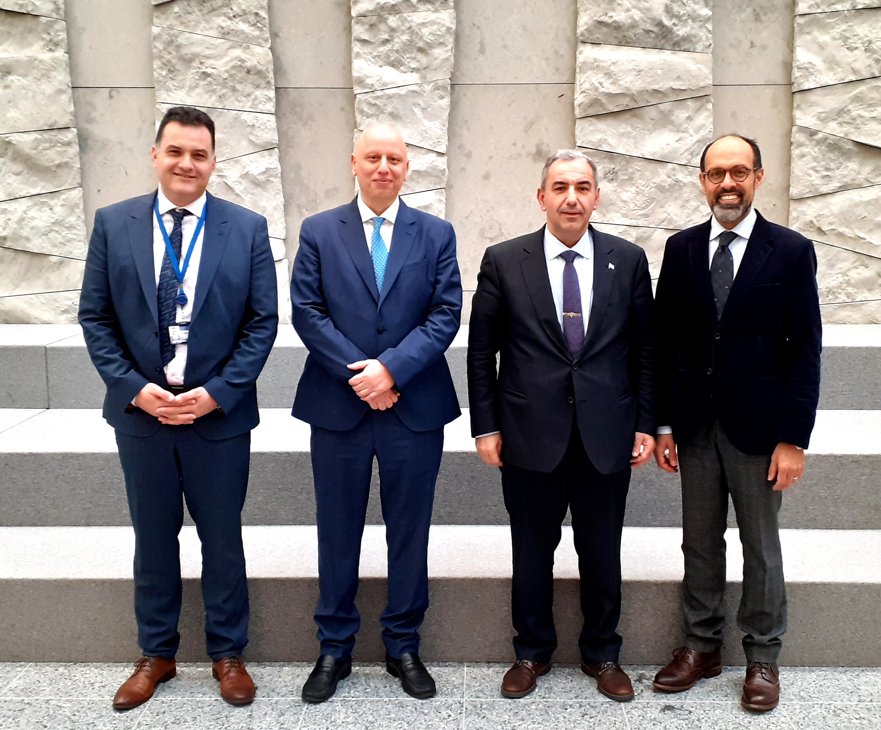 Παρουσίαση από τον Γενικό Διευθυντή ΓΔΠΕΑΔΣ Δρ. Κωνσταντίνο Μπαλωμένο ...